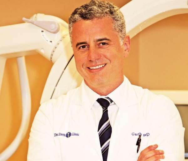 Dr. Garth Davis Wiki/Bio: age, height, wife, family, net worth.