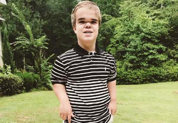 Jonah Johnston wiki-bio, net worth, girlfriend, break up, height ...