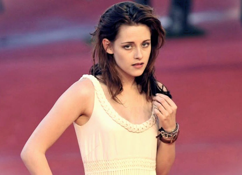 Kristen Stewart’s Life and Love Through Astrology: A Cosmic Look at Her ...